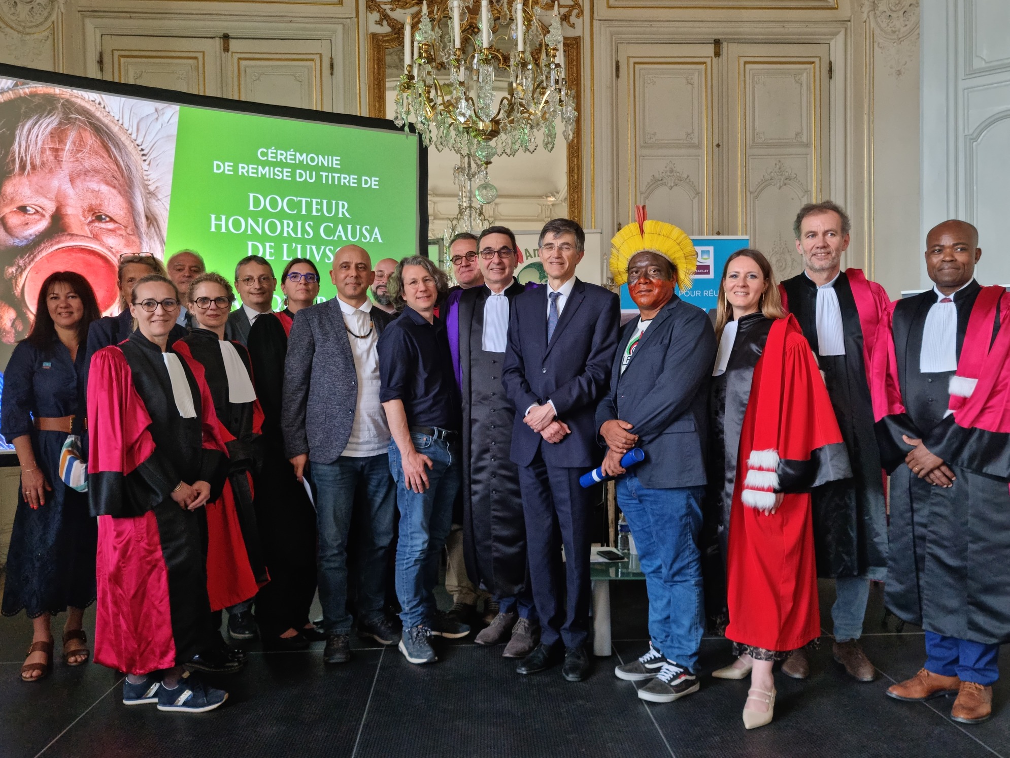 Versailles : l’UVSQ et Planète Amazone organisent une journée Hommage ...